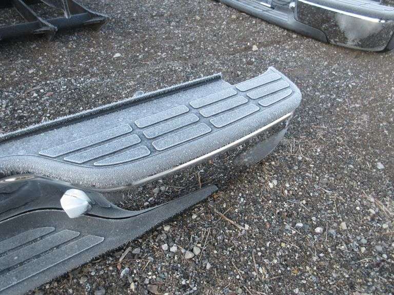 Chevy/GMC rear bumper, fits 1997-2007 Classic 2500 HD, 3500 HD ...