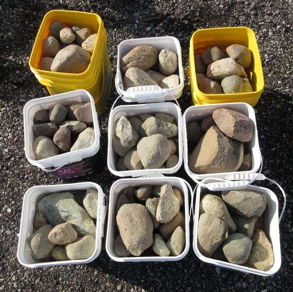 (9) Buckets of rocks - Albrecht Auction Service