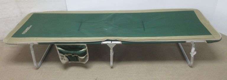 Gander Mountain camping cot - Albrecht Auction Service
