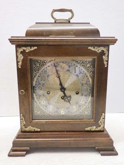 Hamilton mantle clock - Albrecht Auction Service