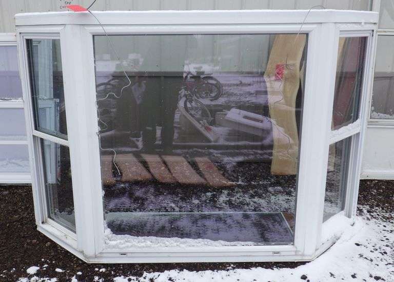 Bay window, 84"W x 54"H, vinyl, double hung on each end, picture window ...