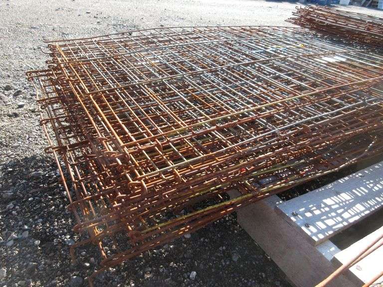 (17) Poultry cages, (15) Dividers, Keipper Cooping Co. - Albrecht ...