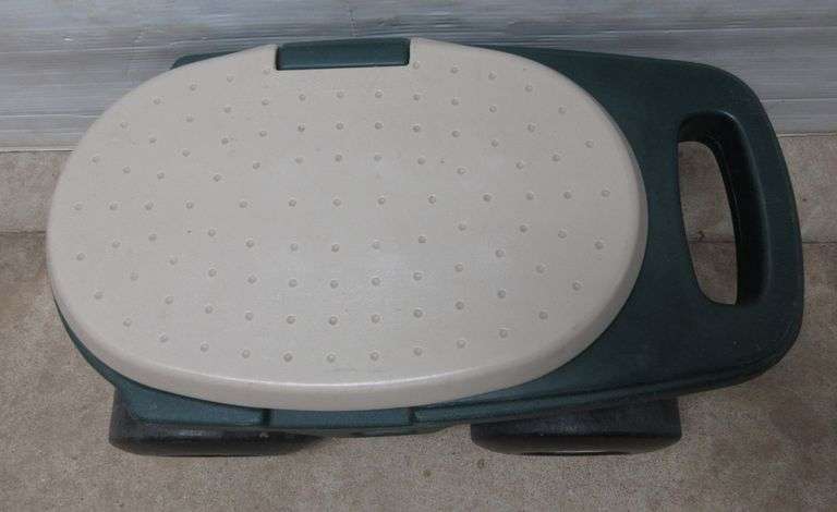 Step 2 garden cart with storage, seat lifts up, 12"W x 21"L x 11 1/2"H ...