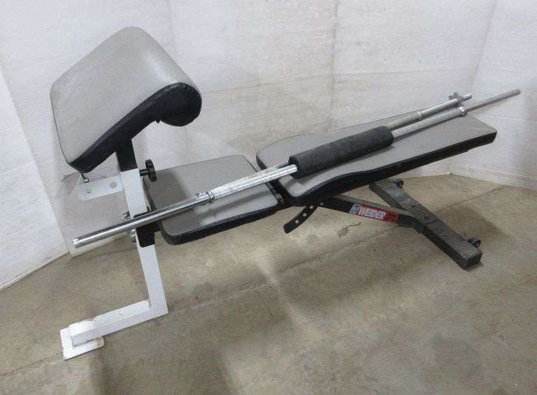 Weider weight bench with bars - Albrecht Auction Service