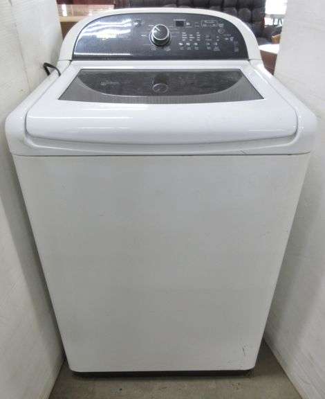 Whirlpool washer, top loader, 27"W - Albrecht Auction Service