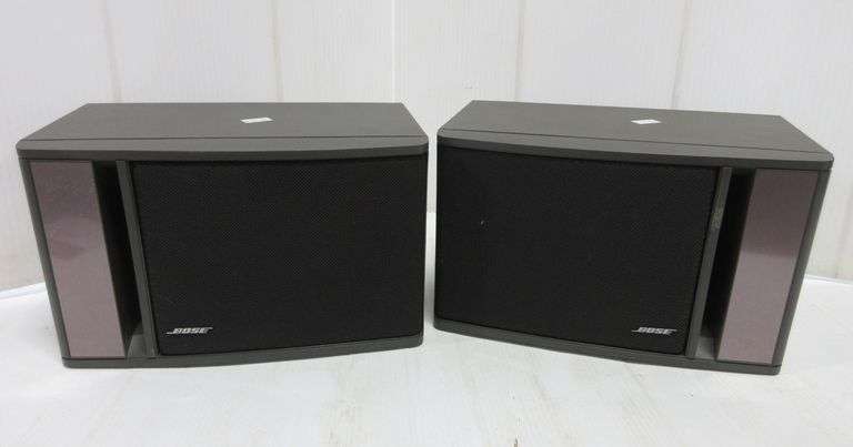 Pair of Bose, Model 141 Speakers, each- 10"W x 6"D x 6"H - Albrecht ...