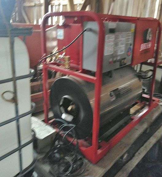 Sioux Dakota II S6D 250 Steam Cleaner, Unit has Very Little Use, 6 GPM ...