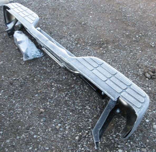 Chevy/GMC rear bumper, fits 1997-2007 Classic 2500 HD, 3500 HD ...