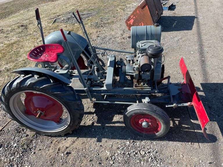 Gibson Model-D Tractor with snow plow, these tractors were made from ...