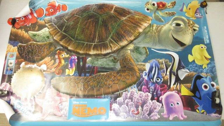 Large "Finding Nemo and Friends" Fathead, 72" x 40" wall decal, NIB ...