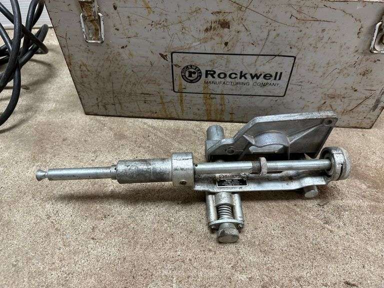 Rockwell porta planer with case and accessory, 17"W case - Albrecht ...