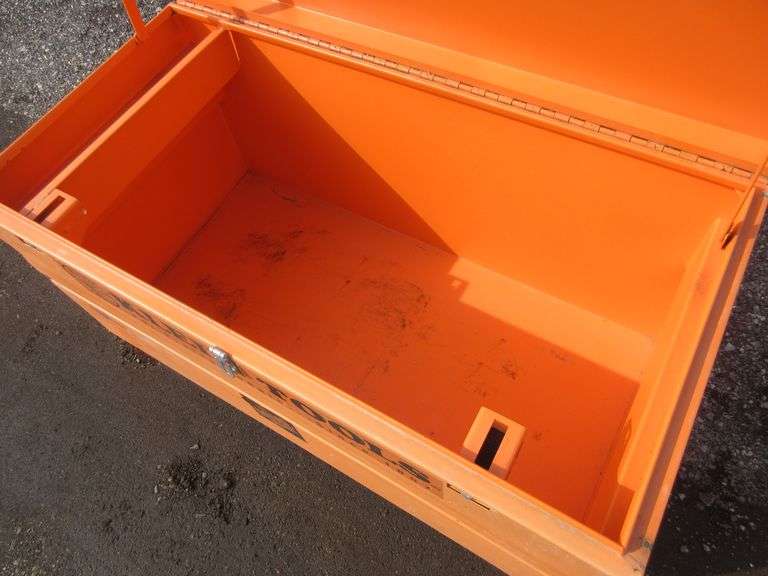 Klein job box, 48"W x 24"D x 28"H, very good - Albrecht Auction Service