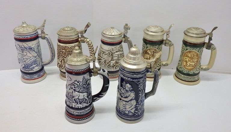 (7) Avon steins, good - Albrecht Auction Service