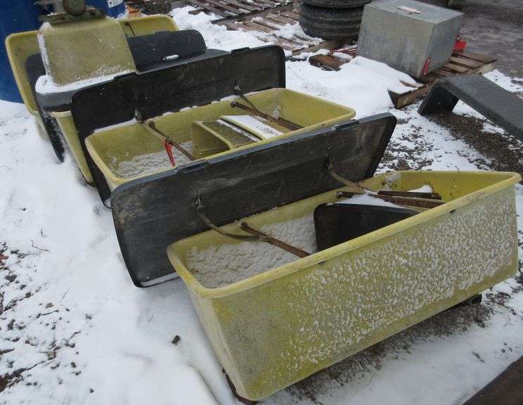 (4) Dry fertilizer hoppers and (8) insecticide hoppers for a John Deere ...