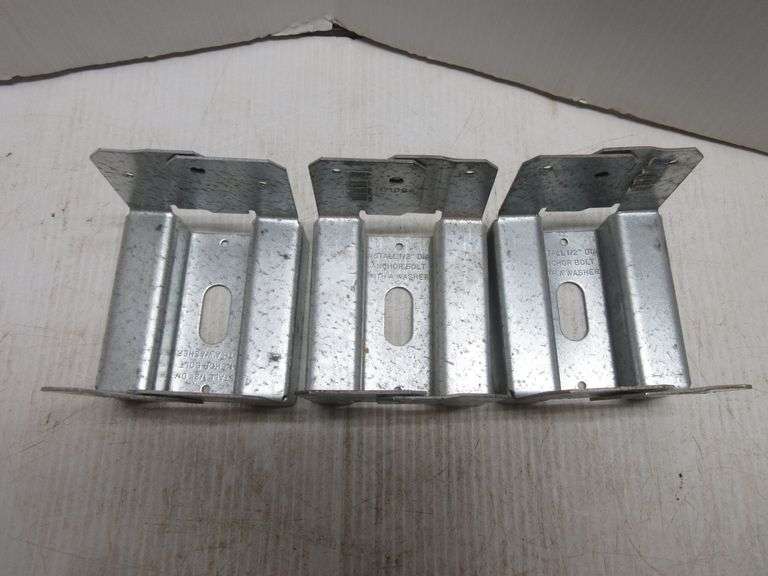 Approx. (40) 4x4 Post hangers, new - Albrecht Auction Service