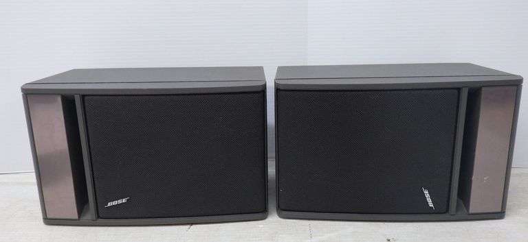 (2) Bose model 141 speakers, 9 3/4"W x 6"D x 6"H, good - Albrecht ...