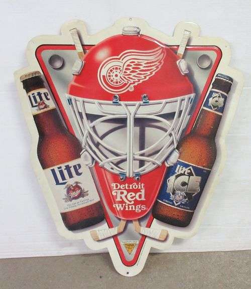 Red Wing beer sign, 23"W x 28"H, some wear - Albrecht Auction Service