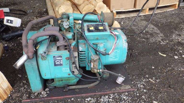 Onan generator, 2-cylinder, 4000 WATT, worked when last used 3-4 years ...