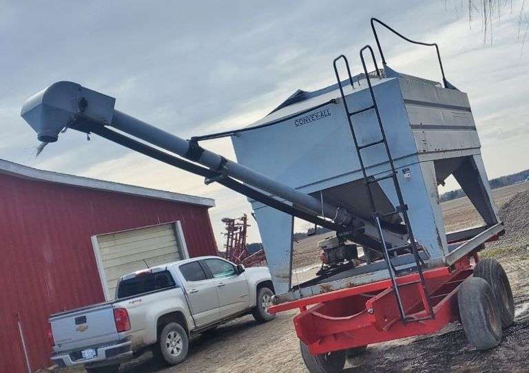 Convey-All Seed Tender, Holds Approx. 200 Units of Seed, Rear Discharge ...