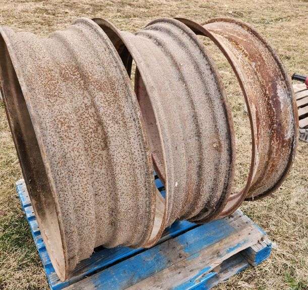 This item Selling ABSOLUTE! ~~~ (3)-Farmall 38" Rims - Albrecht Auction ...