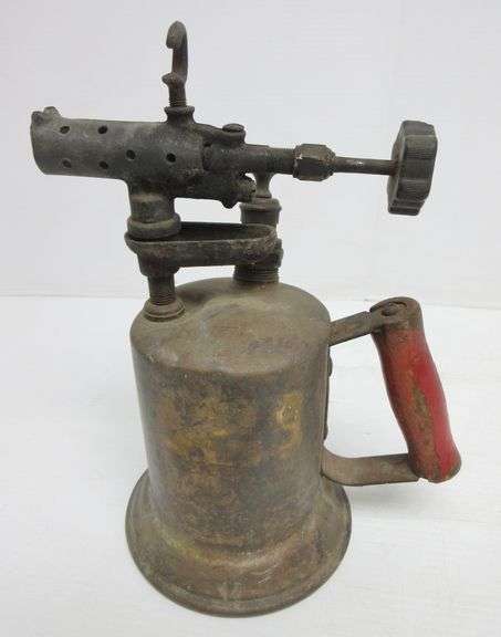 Older blow torch, 10"H, in good condition - Albrecht Auction Service