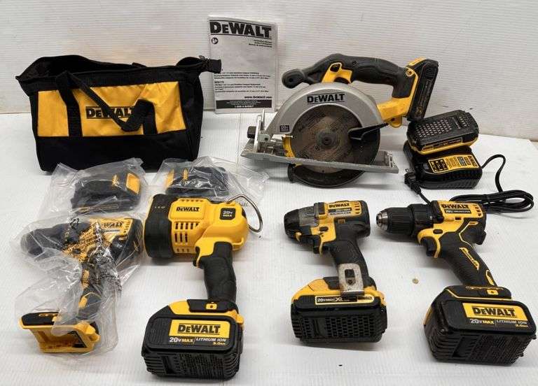(5) DeWALT 20V contractor, construction set, include: 7- Batteries ...