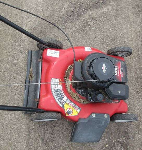 MTD 20" push mower, ran last year, as is - Albrecht Auction Service