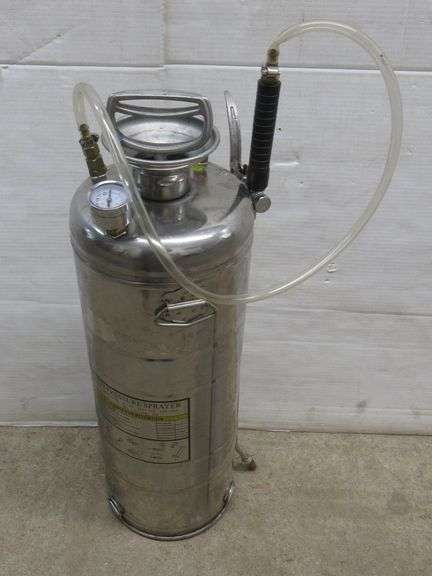 Stainless steel garden sprayer, 4-gallon cap, tested and works well ...