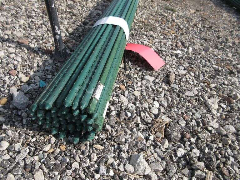 (50) 6' Gardener Select green vinyl steel stakes, steel core for ...