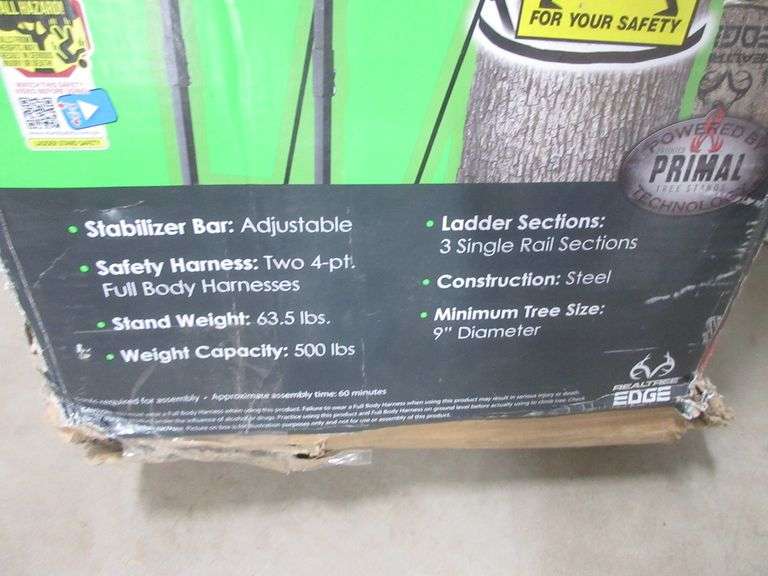 Two-person hunting ladder tree stand with jaw, 15' Realtree stand, camo ...