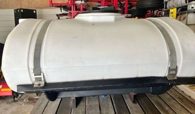 Fast 300-Gallon Front Mount Tank for John Deere 8000 Series Tractor ...