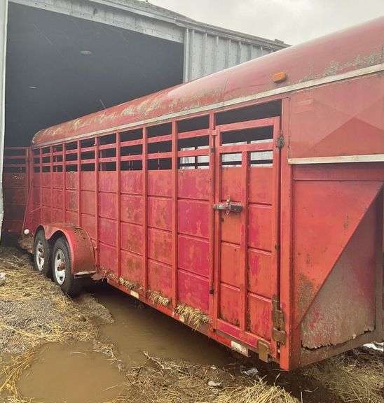 2003 Delta Cattle Trailer, 20'L, Fifth Wheel Hitch, Weighs 4265, Clean ...