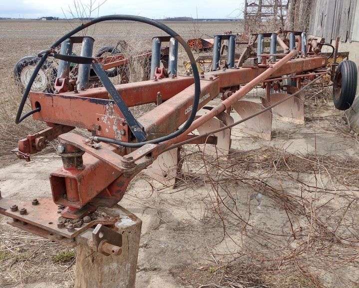 This item Selling ABSOLUTE! ~~~ Case International 720 Moldboard Plow ...