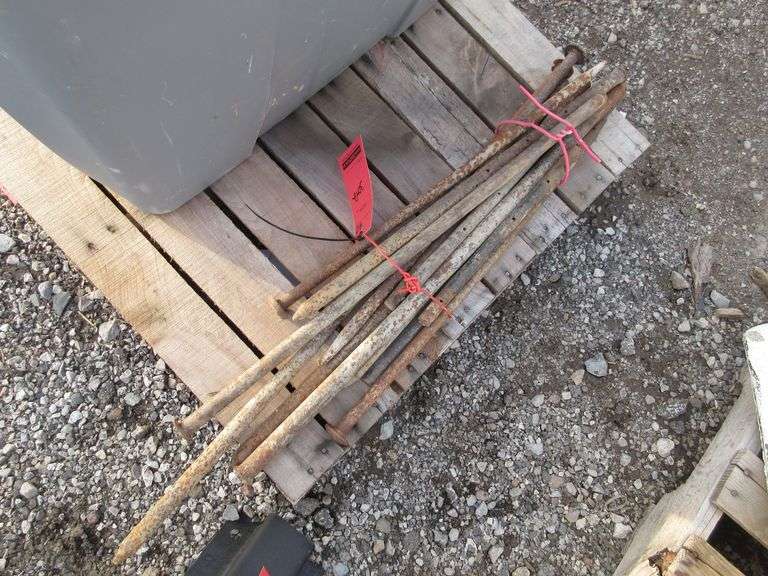 (13) Steel concrete form pins, various lengths, some are bent, a few ...