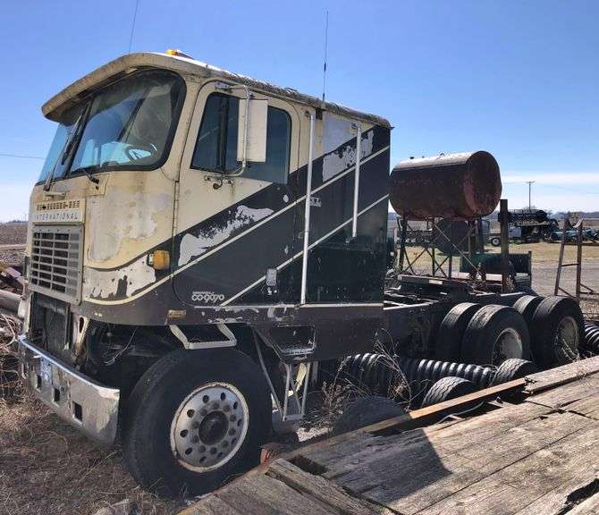 1982 International 9670 Semi Tractor, No Engine, Transmission, or Fuel ...