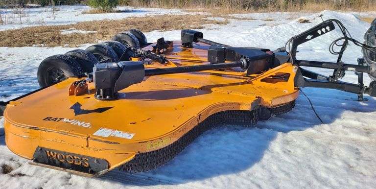 2019 Woods 15.60 Batwing Mower, 1000 RPM, PTO, 8-Aircraft Tires with ...