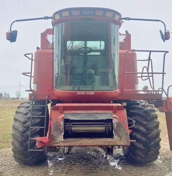 1996 Case IH 2144 Combine, (4700 Engine Hours, 3300 Separator Hours ...