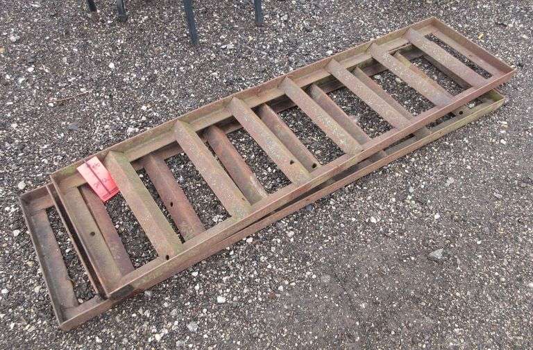 Heavy duty trailer ramps, 68" x 18", needs welding - Albrecht Auction ...