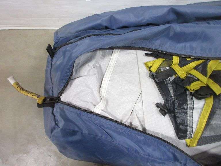 Columbia bugaboo dome tent, good - Albrecht Auction Service