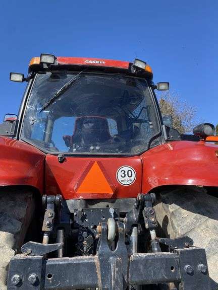 2013 Case IH Magnum 235 Tractor, Cab Suspension, Front Axle Suspension ...