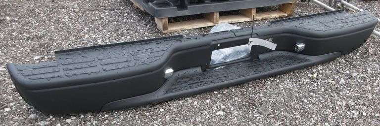 Chevy rear bumper, fits a Chevrolet Silverado, GMC Sierra 1500, 2500HD ...