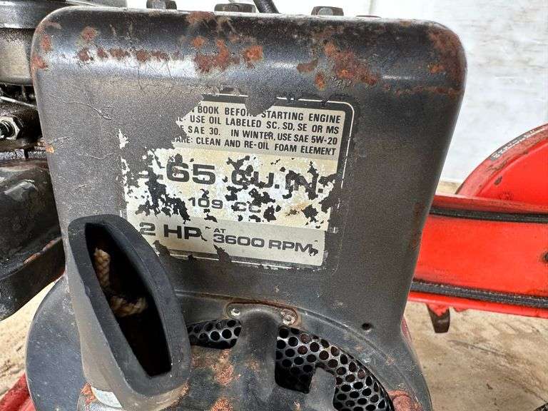 Yardsman Edger with 2 hp Briggs & Stratton Engine, Pulls and Has ...