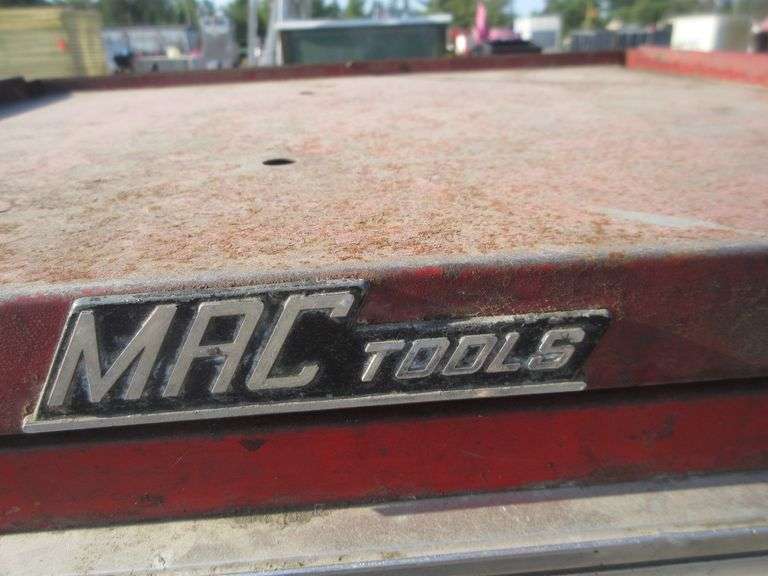 Mac tools side tool box has keys, 20"W x 17"D x 28"H, some slides need ...