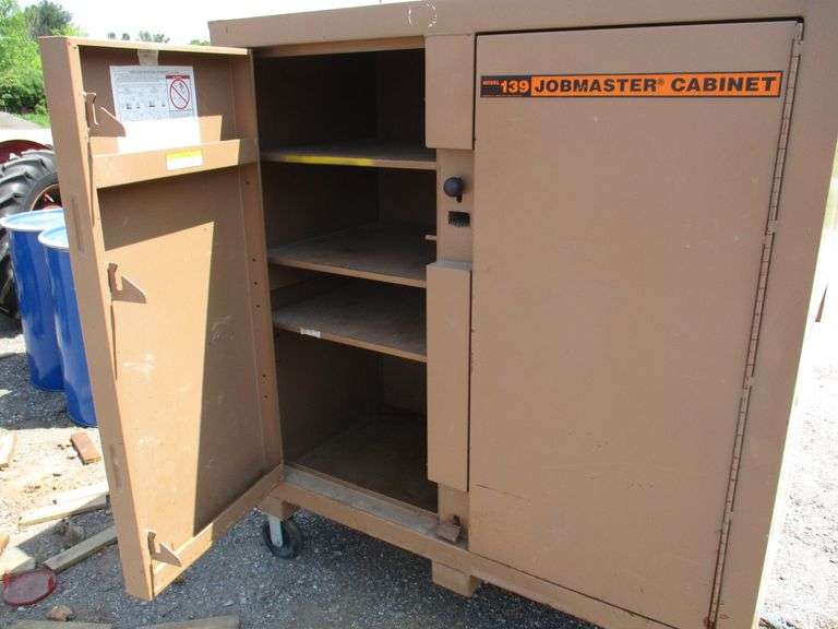 Knaack Model No. 139 Jobmaster cabinet, 59.4 cu. ft. - Albrecht Auction ...