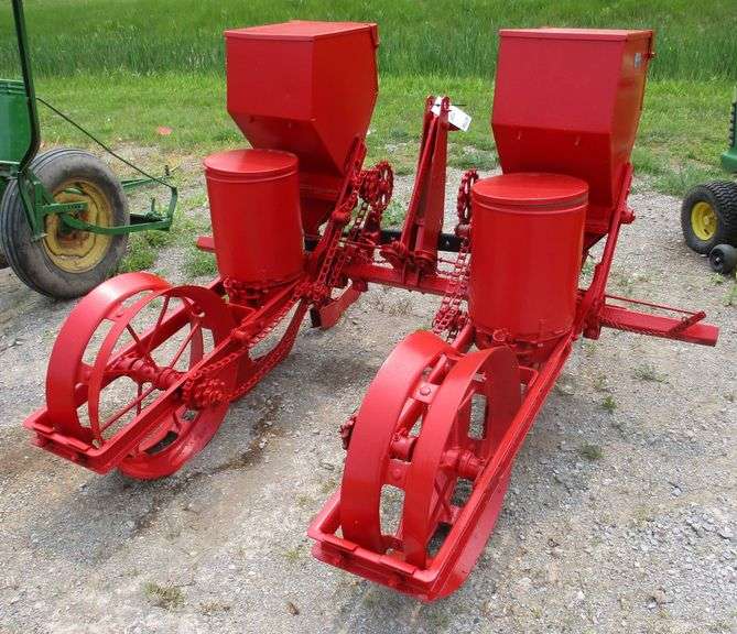 Ferguson two-row planter with plates, 6'W - Albrecht Auction Service
