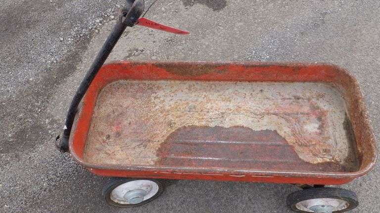 Older red Rex Jet wagon - Albrecht Auction Service