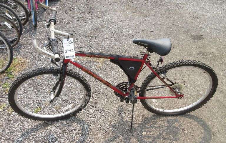 Mens 21-speed Pacific Strike bike, 26", tires need air, used, has been ...