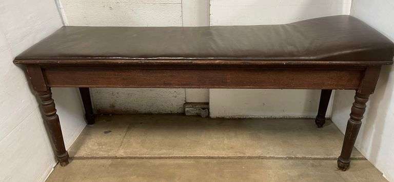 Antique doctors examination table, minor wear, leather was replaced 30 ...