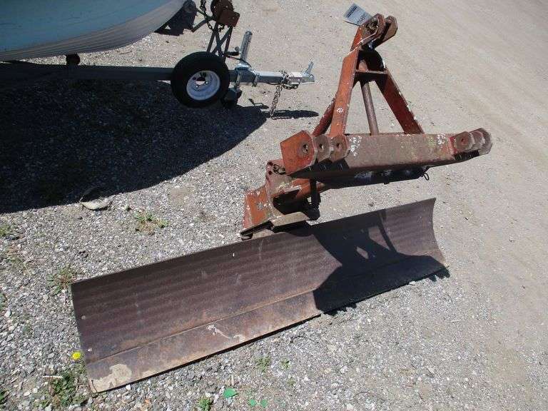 Cast International Harvester 3-point, No. 30, blade adjustable, 8 ...