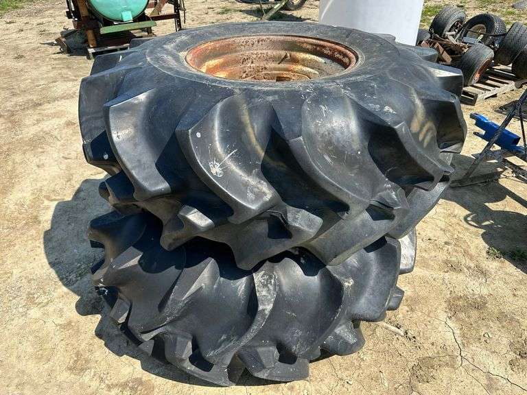 (2)-Rice & Cane Tires 23.1-26, Currently on Gleaner Rims - Albrecht ...